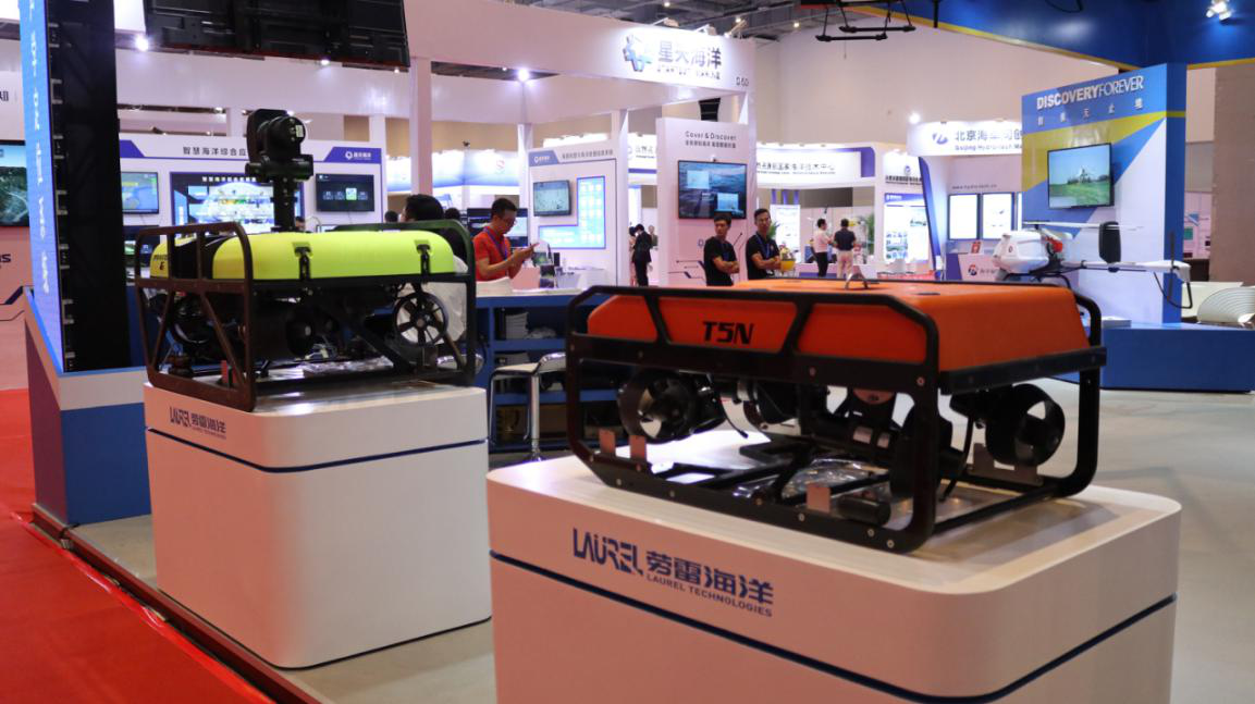 （从左到右依次为DOE L6 ROV+Blueview BV5000、DOE T5 ROV）